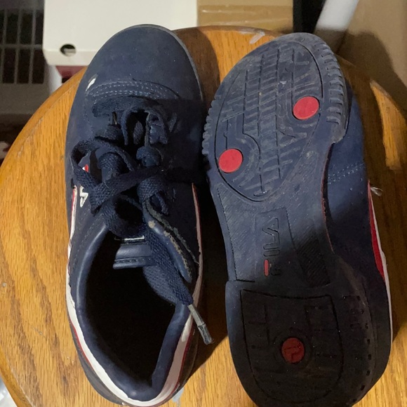 Fila | Shoes | Fila 25 | Poshmark